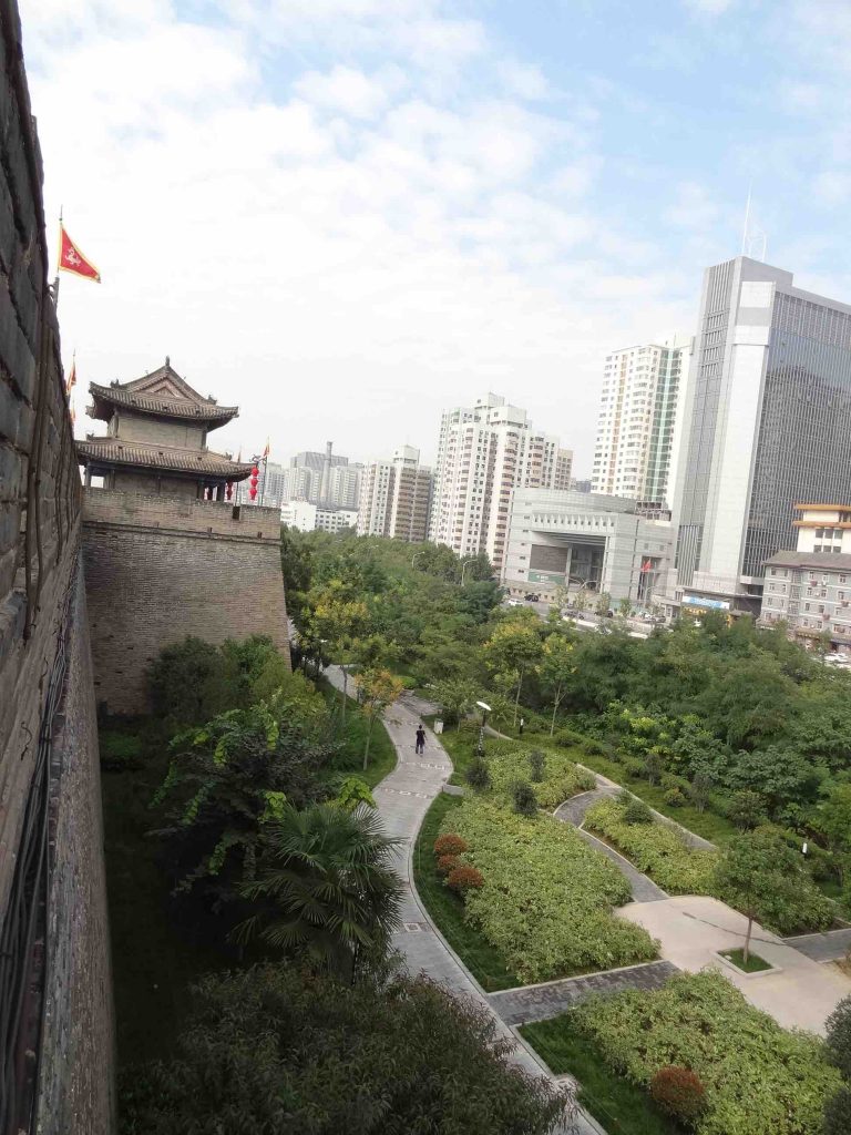 Lintong 5 | Benditoplaneta