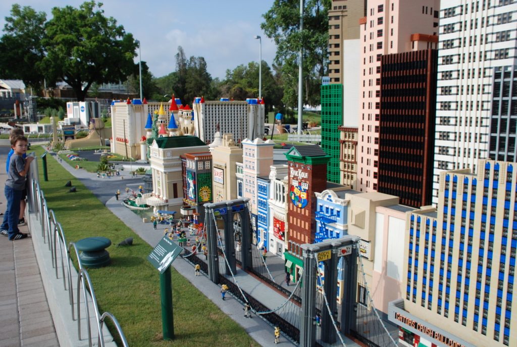 Famosos edificios de NY a escala | Benditoplaneta